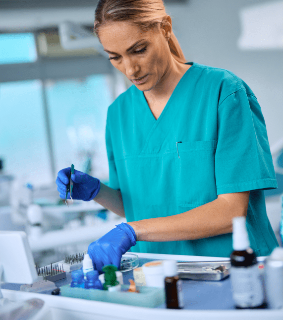 Medical Laboratory Assistant Diploma Program : Victoria BC Canada